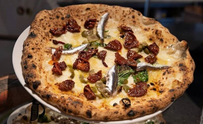 Naples: Pizza tasting gourmet experience - What makes this experience stand out?