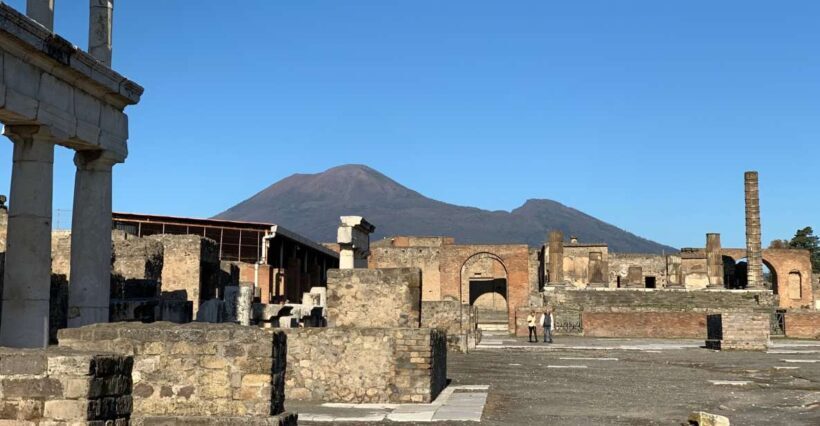 Naples: Pompeii and Naples Full-Day Tour with Tickets - Authenticity and Value: What Travelers Say