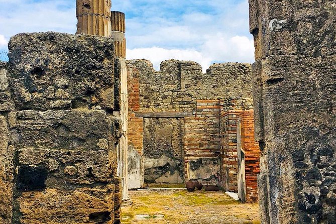 Naples & Pompeii Day Tour From Rome: Pompeii Ticket & City Visit - Naples Sightseeing: Highlights and Attractions