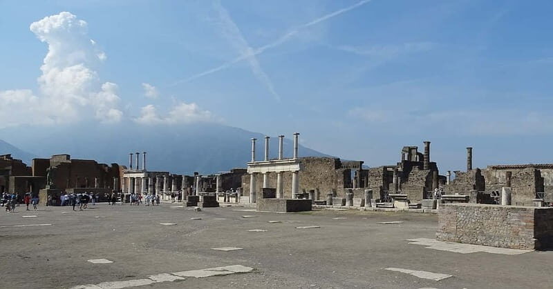 Naples: Pompeii & Herculaneum Tour with Lunch - Why This Tour Is Worth Considering