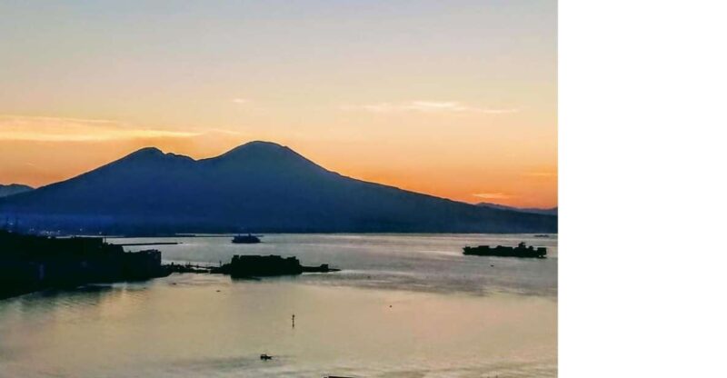 Naples: Private Walking Tour with Local Art Historian Guide - Naples: Private Walking Tour with Local Art Historian Guide