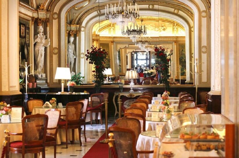 Naples: Royal Palace and Spanish Quarter Guided Tour - Introduction: A Balanced Glimpse of Royalty and Street Life