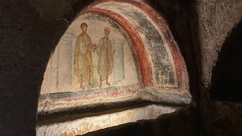 Naples: Sanità tour among ancient catacombs and folklore - Ending at Mercato dei Vergini