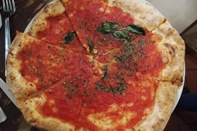 Naples: Street Food and Sightseeing Tour With Local Expert - Exploring the Historical Center and Backstreets