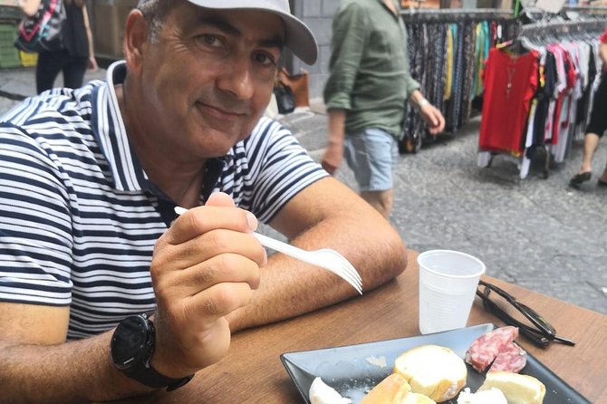 Naples Street Food Walking Tour - Knowledgeable and Engaging Guides