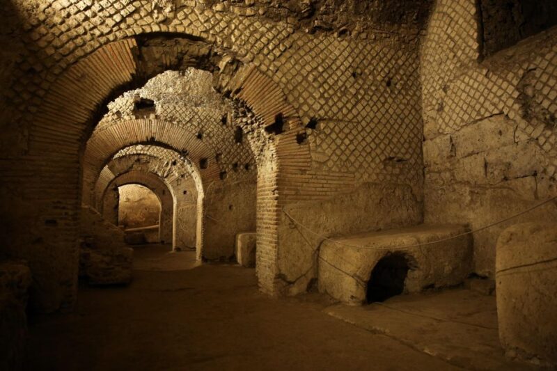 Naples: the Upside Down Tour of the Underground City - Key Points
