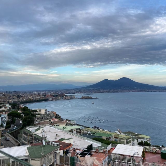 Naples to: Pompei , Vesuvius, Ercolano - Key Points