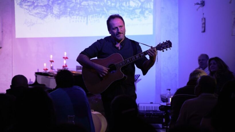 Naples: Traditional Neapolitan Music Concert - The Venue and Accessibility