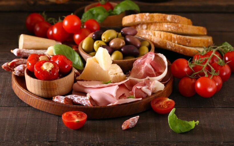 Naples Transfer to Sorrento & 2hr at Herculaneum site - Transportation & Group Experience