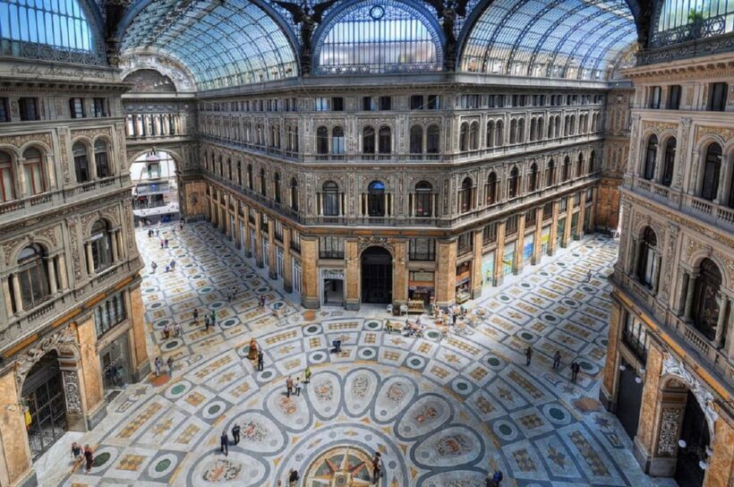 Naples: walk through the city's alleys with local guide - FAQ