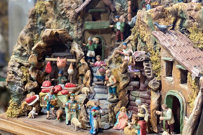 Naples Walking and Sightseeing Tour With Local Expert - Meeting Point and End Point