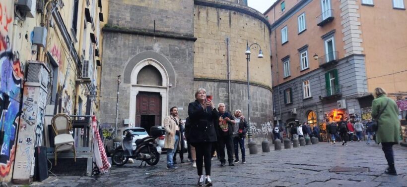 Naples Walking Tour: Old Town and Spaccanapoli - A detailed look at the tour experience