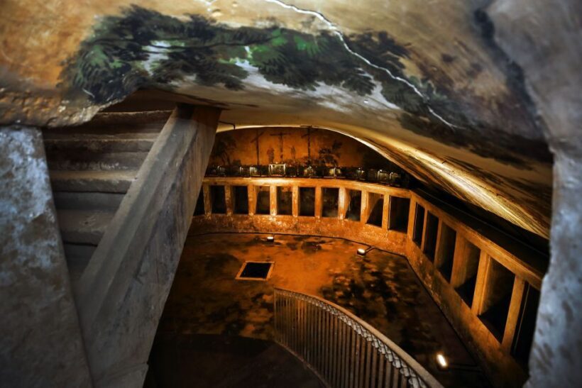 Napoli: Entrance Tickets to Sant'Anna dei Lombardi Complex - Who Should Consider This Tour?