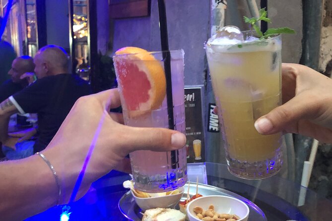 Napoli Pub Crawl in the Old Town - Schedule and Inclusions