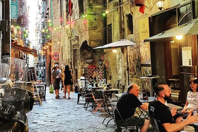 Napoli Pub Crawl in the Old Town - Accessibility and Restrictions