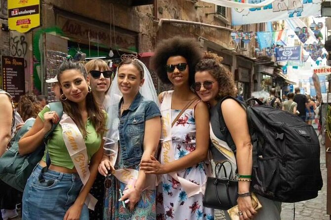 Napoli Pub Crawl in the Old Town - Discovering Neapolitan Pub Culture