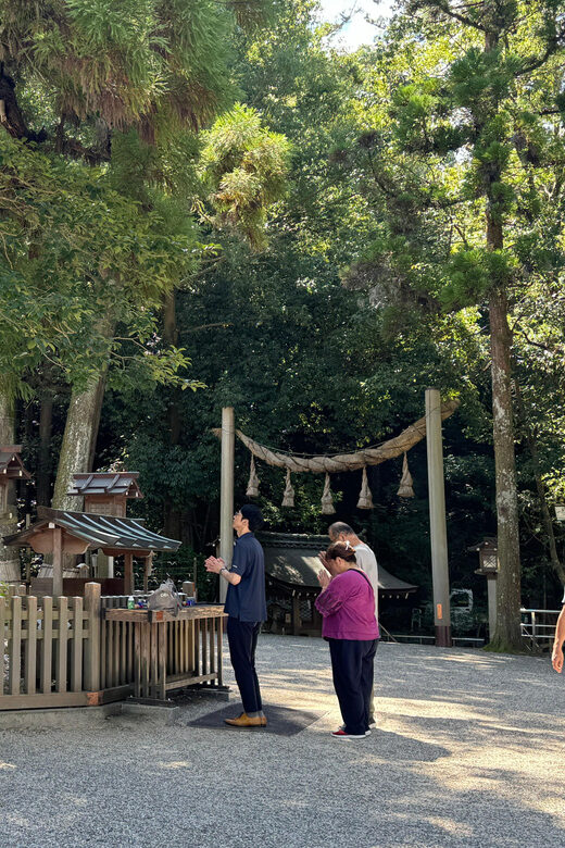 Nara: Private Tour of Japan's Oldest Shrine, Omiwa Shrine - A Close Look at the Omiwa Shrine Tour in Nara