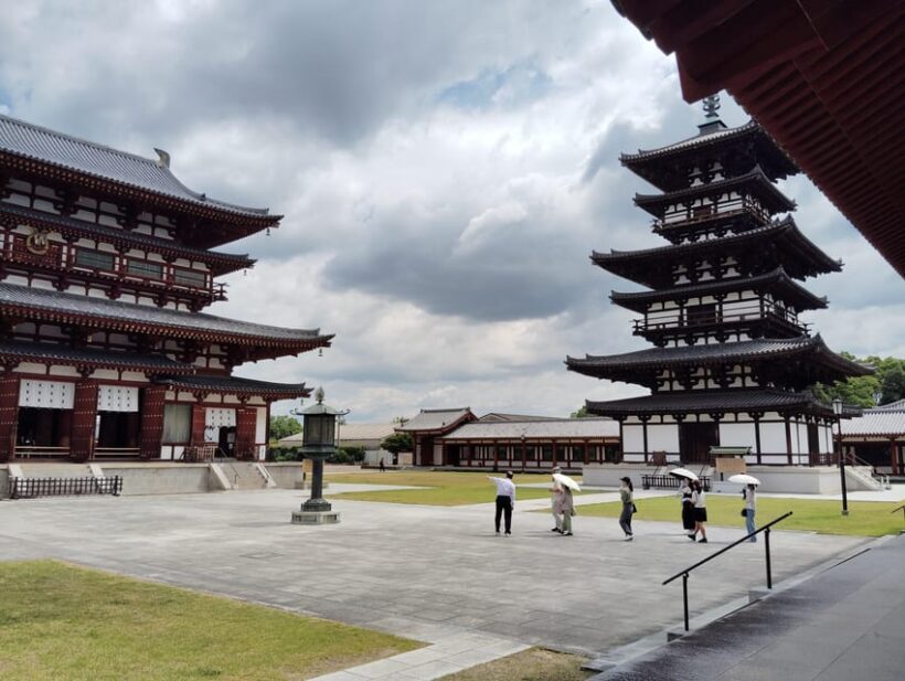 Nara: Yakushi-ji Temple Guided Tour  UNESCO World Heritage - The Experience: What to Expect