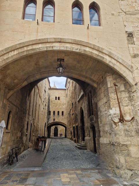 Narbonne: visit the Archbishops' Palace and Cathedral - The Value and Practicalities