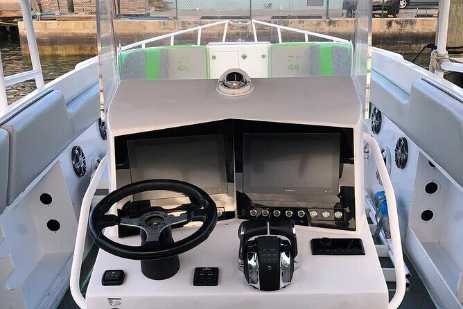 Nas: 3 islands Tour ,snorkel, Turtles, pigs and lunch - An In-Depth Look at the Nas: 3 Islands Tour