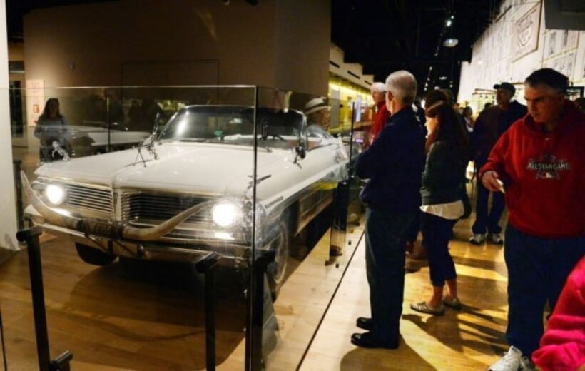 Nashville: Country Music Hall of Fame and Museum - Interactive Elements and Programs
