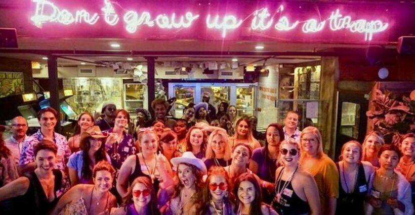 Nashville: Exclusive Entry and Special Offers VIP Bar Crawl - Key Points