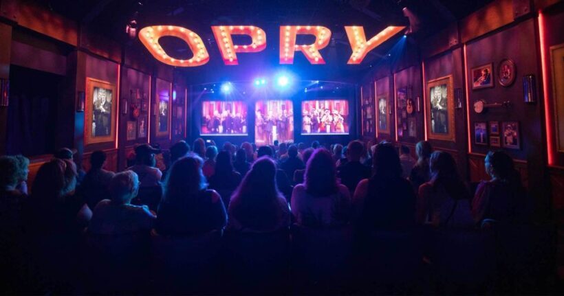 Nashville: Grand Ole Opry Backstage Tour - The Practicalities: How the Tour Runs