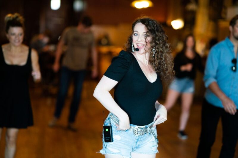 Nashville: Line Dancing Class with Keepsake Video - Authentic Experience, Guided by Friendly Instructors