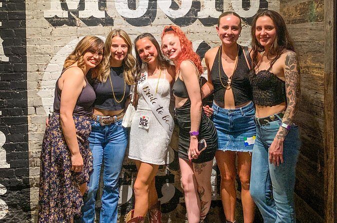 Nashville Live Music Bar Crawl with Local Venues & Drink Specials - Wrapping Up near Bridgestone Arena