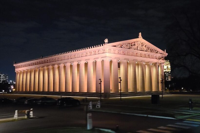 Nashville: Music City Nighttime Trolley Tour - Seating and Duration