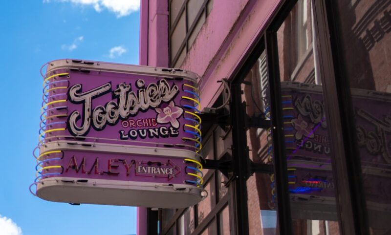 Nashville: Music History Guided Walking Tour - Key Points