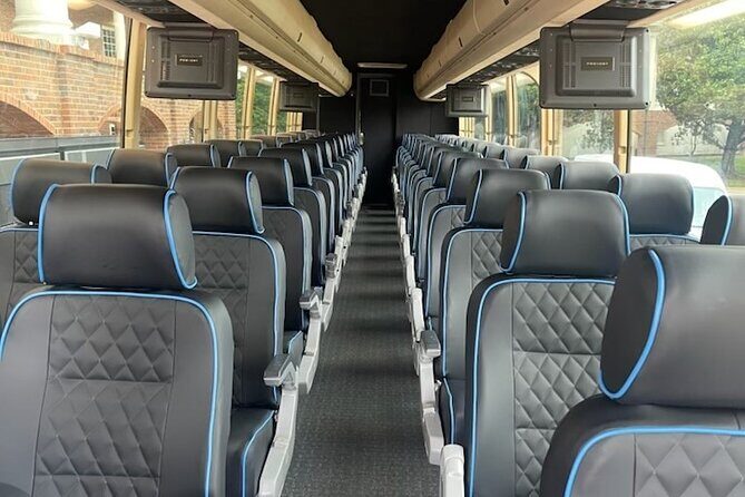 Nashville Private Airport Transportation for Big Groups - Why This Service Might Be Just What You Need