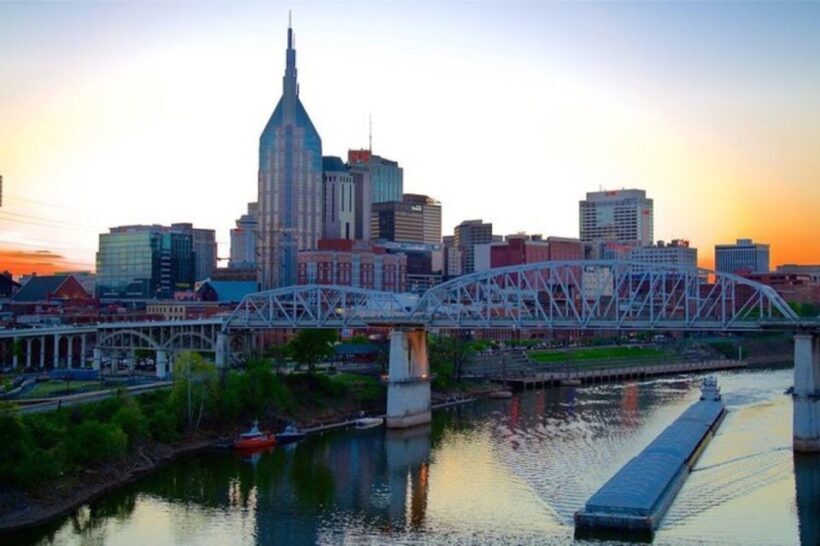 Nashville: Private City Tour with Local Singer-Songwriter - Key Points