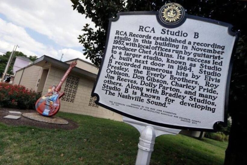 Nashville: Private City Tour with Local Singer-Songwriter - FAQs