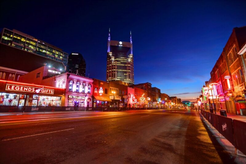 Nashville: Seeking Spirits Haunted Pub Crawl - The Guide and the Experience