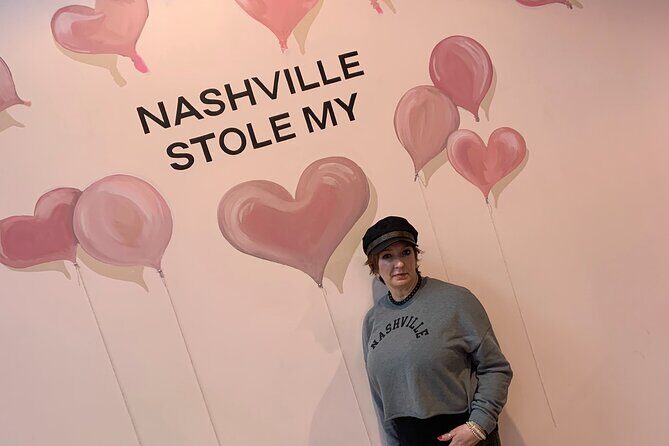 Nashville Sip n Shop: Discounts, Wine, Cocktails, Bites, Pics - What to Expect in Terms of Value and Experience