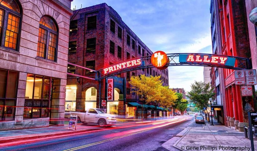 Nashville: Speakeasy Secrets Roaring 20s Cocktail Crawl - A Friendly Overview of the Cocktail Crawl
