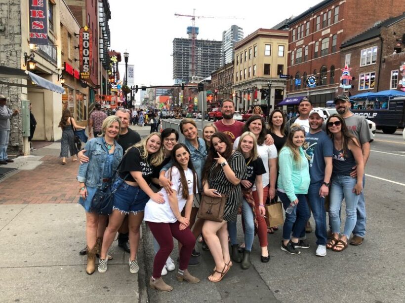 Nashville: The Ville All-Inclusive Pub Crawl - The Experience at Each Stop