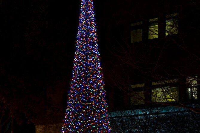 Nashvilles Holiday Harmony: A Private Christmas Melody Tour - In-Depth Look at the Stops