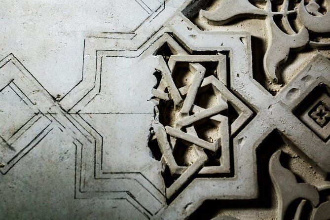 Nasrid Crafts: Only Plasterwork Workshop in the Alhambra - Plasterwork Creation Experience