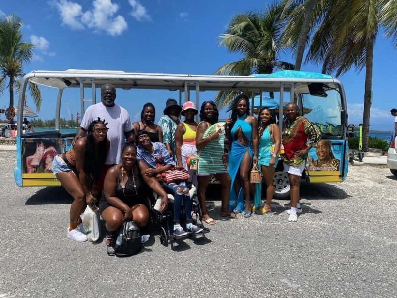 Nassau: Bahamas Culture Tour with Electric Trolley and Water - Key Points