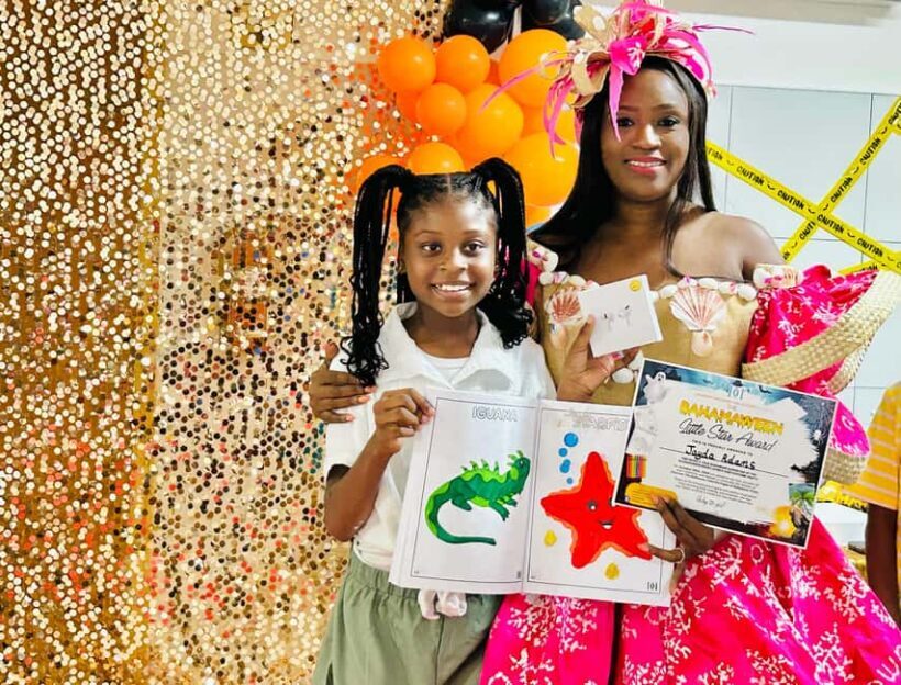 Nassau: Bahamian Straw Doll Photo Op - Key Points