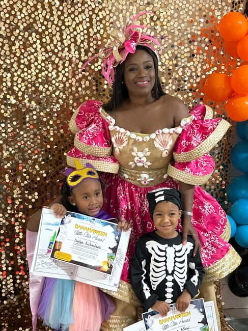 Nassau: Bahamian Straw Doll Photo Op - Exploring the Nassau: Bahamian Straw Doll Photo Op in Detail