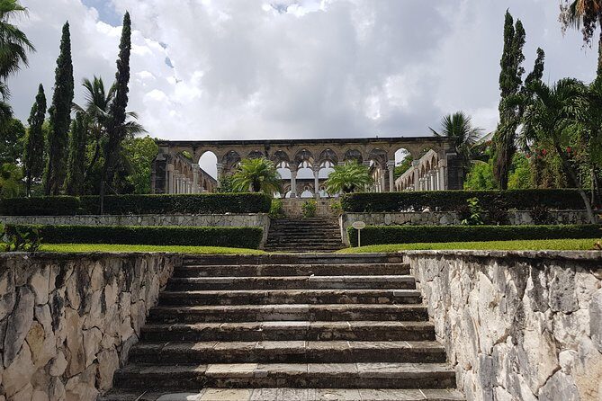 Nassau Island Highlights Sightseeing Tour - Key Points