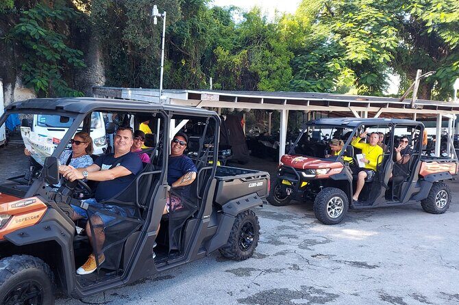 Nassau Narrated Jeep tour with Full Bahamian Lunch and Drink - FAQ