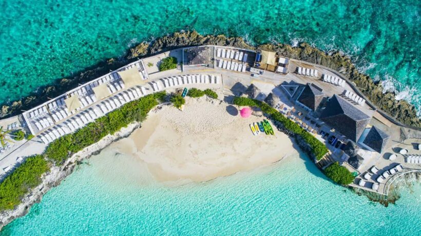 Nassau: Pearl Island Beach Day Trip and Cruise with Lunch - The Crowds and Cleanliness