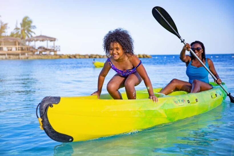 Nassau: Pearl Island Beach Day Trip and Cruise with Lunch - Logistics and Practicalities