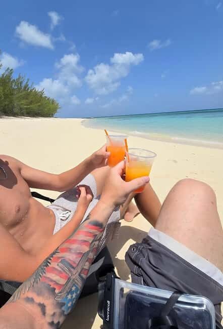 Nassau: Snorkeling and Kayaking Adventure Transport Included - Key Points