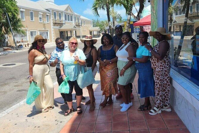 Nassau's Half Day Bus City Tour: Guided Tour with Free Samples - Real Traveler Experiences and Insights