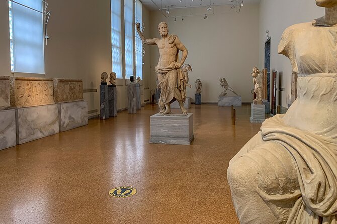 National Archaeological Museum Private Tour With Licensed Expert Guide - Personalizing the Tour Experience